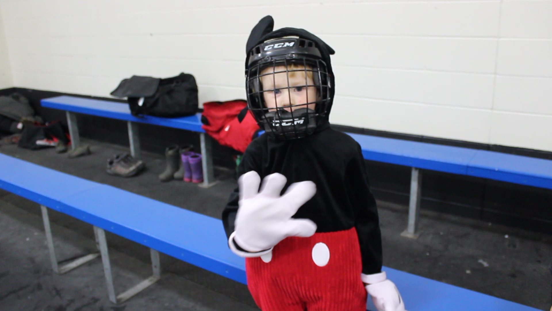 Spooky skaters enjoy Halloween early at Yellowknife's Multiplex : My ...